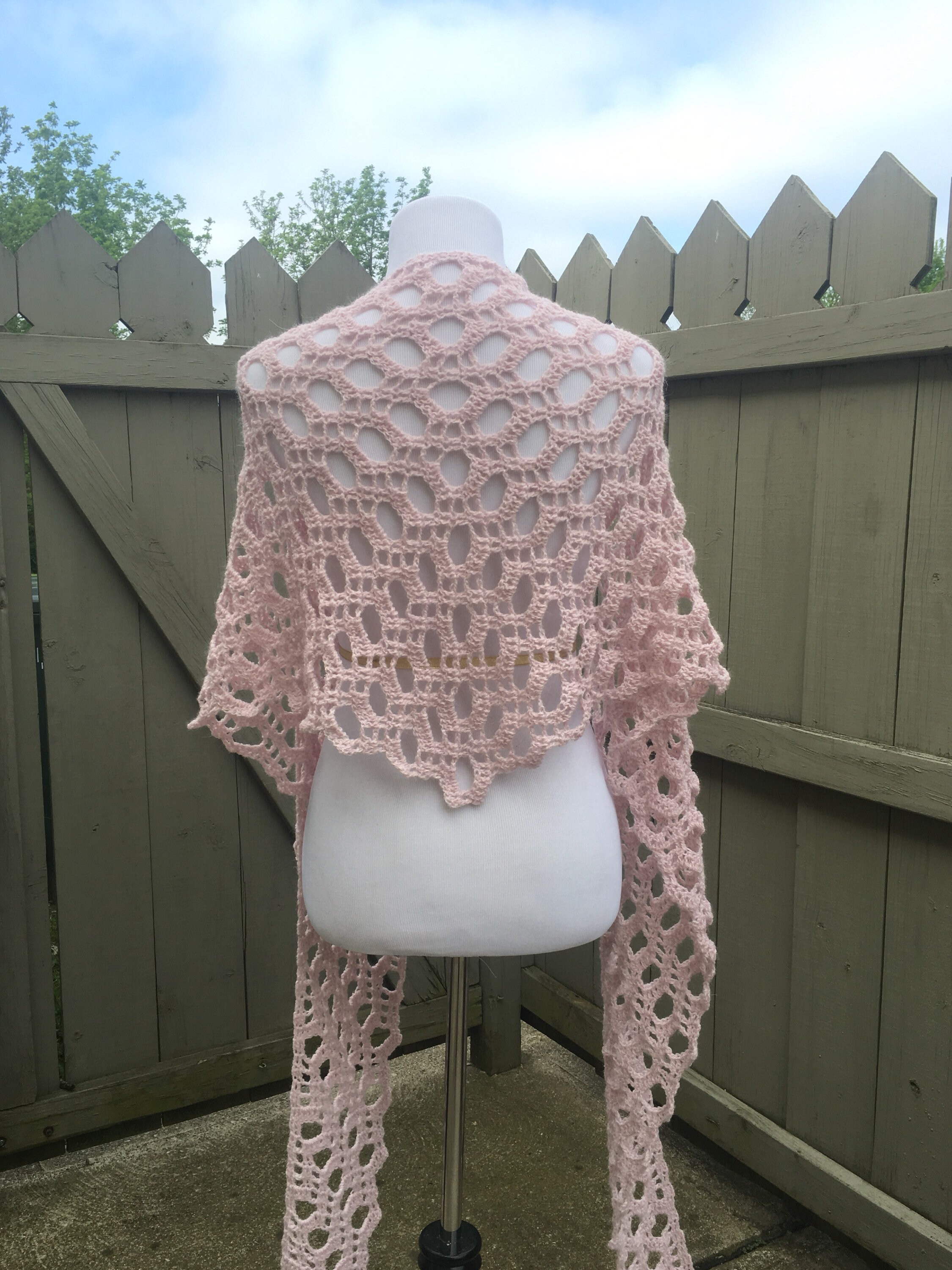 Pink Crochet Shawl, Pink Crochet Wrap, Filet Crochet Shawl, Lightweight ...