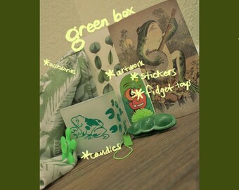 Color Mystery Box - Etsy