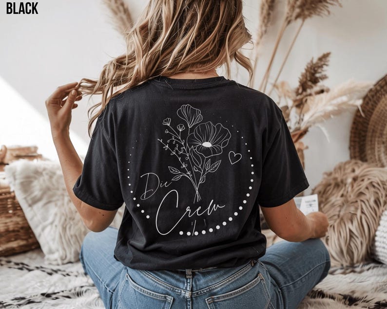 Personalized Floral Hen Party T-shirt for Women, Team Bride Gift ...