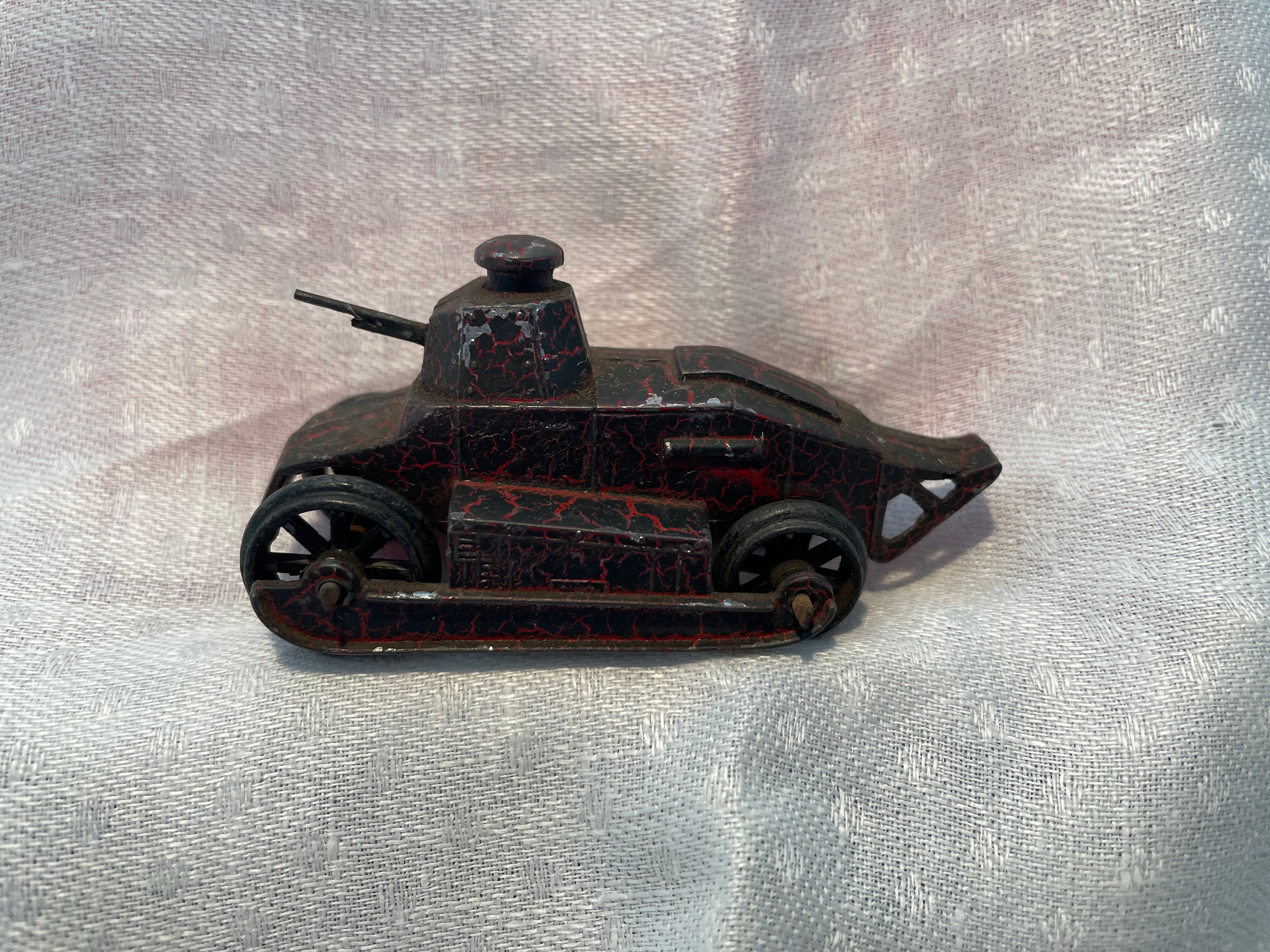 Tootsie Toy 1931 Renault Tank - Etsy