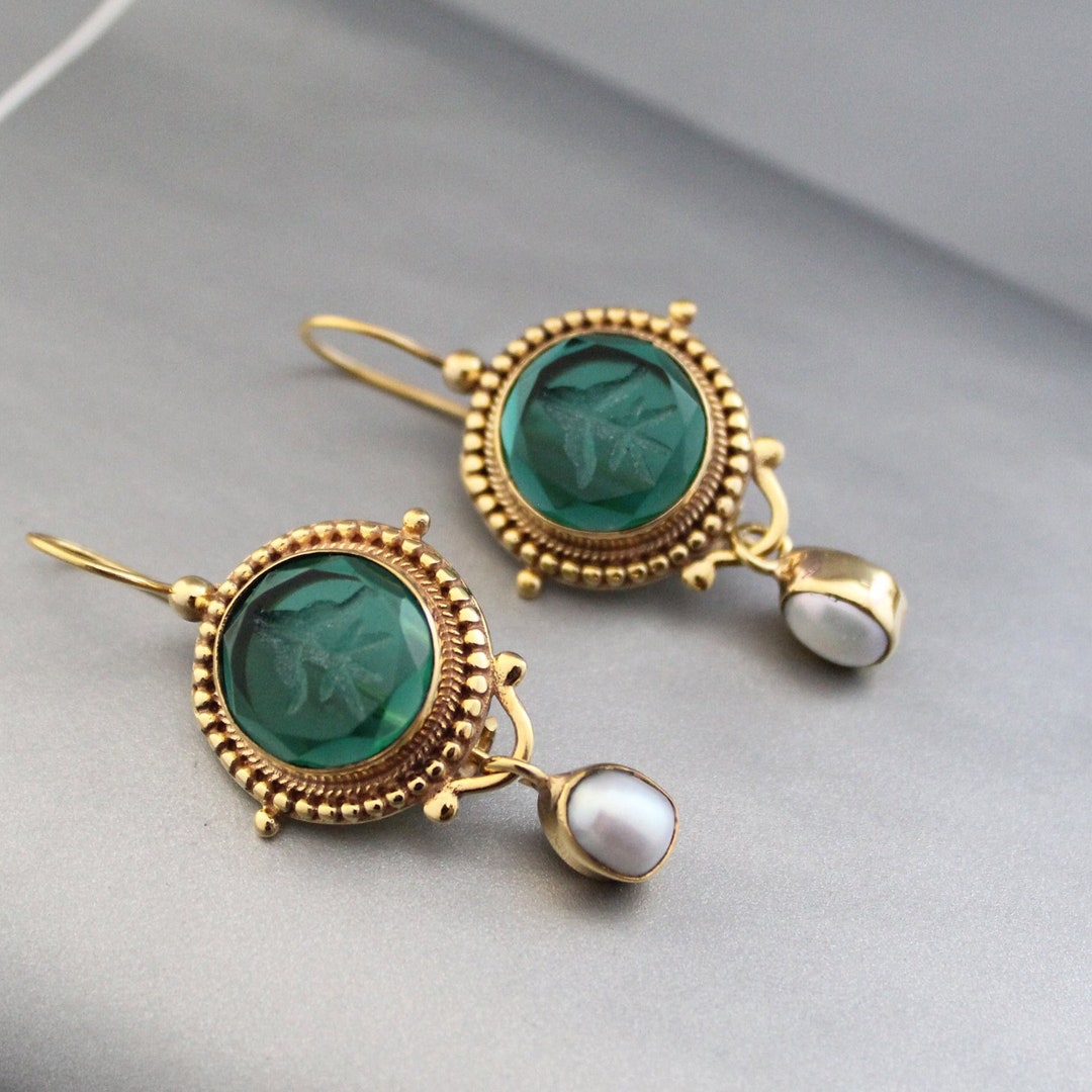 Intaglio Earrings, Green Earrings, 14k Gold Earrings, Vintage Style ...