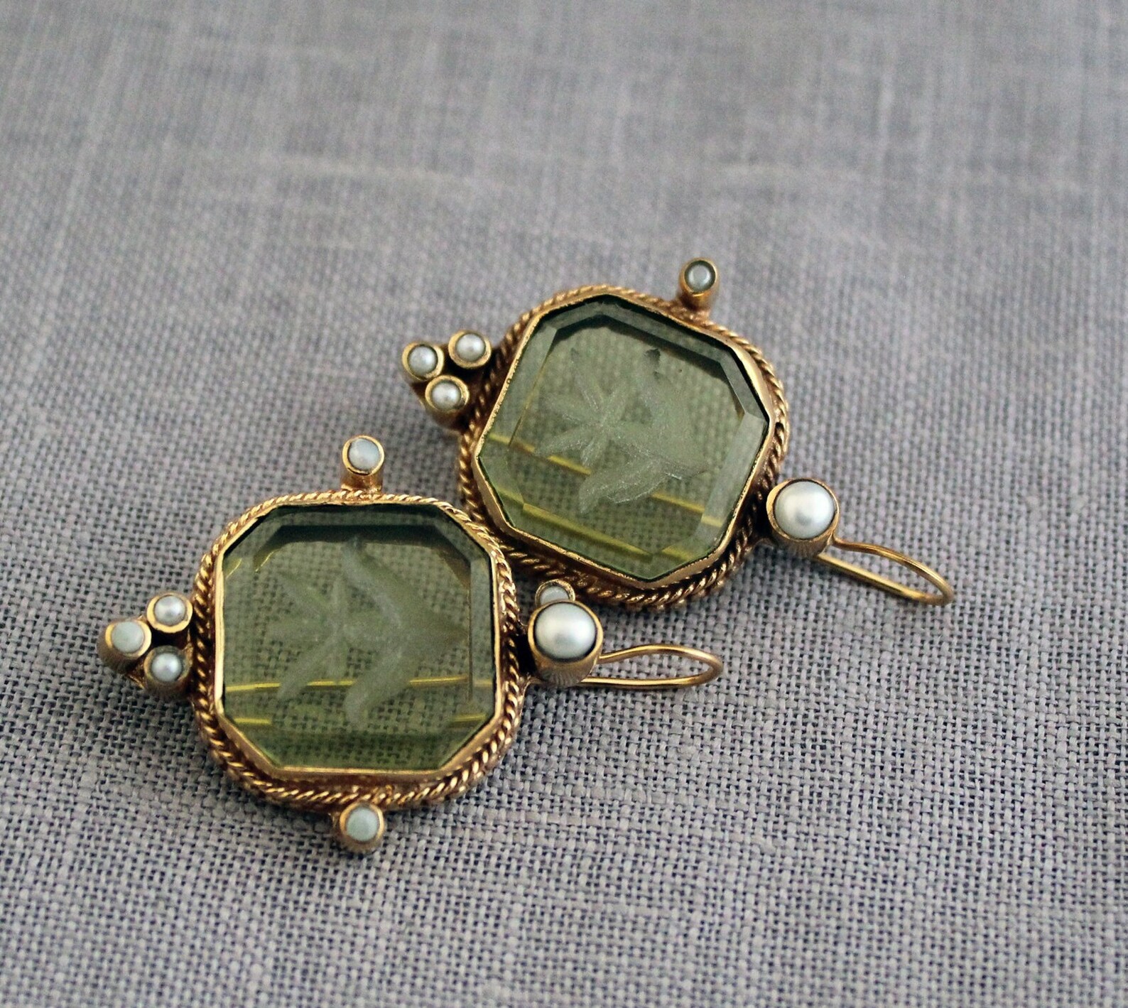 Intaglio Green Crystal Earrings: Victorian Style Gold Brass Jewelry - Etsy