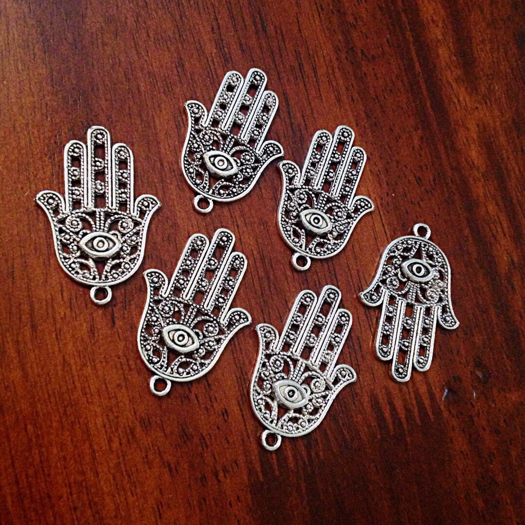 8 Large Hamsa Hand Charms, Antique Silver Charms, Hamsa Hand Pendant ...