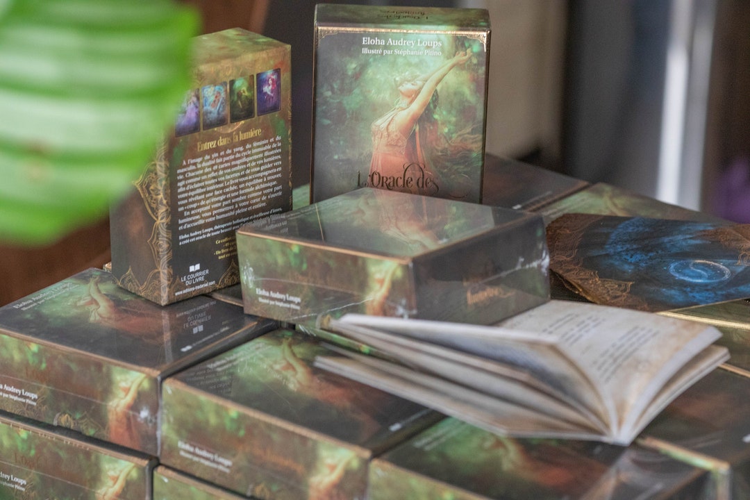 The Oracle of the Lumineuses Box Goodies - Etsy