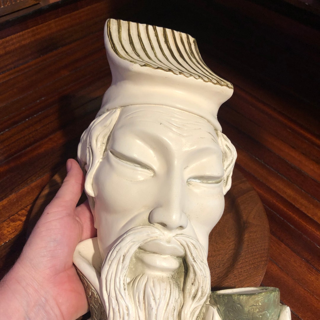 Vintage Plaster Chinese Man Drinking Tea or Saki/plaster Chinese Man ...