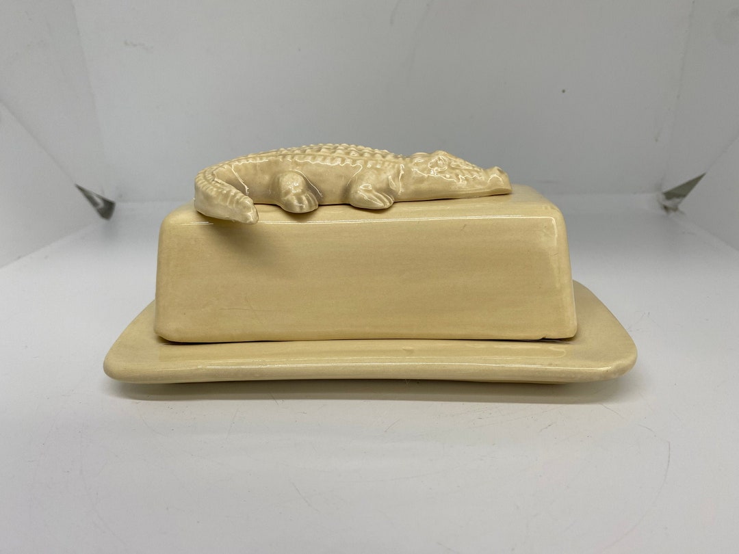 Off White Alligator Butter Dish With Lid, Handmade Ceramic - Etsy