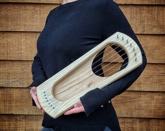Lyre Pentatonic 7 String American Cherry Open Back | Etsy