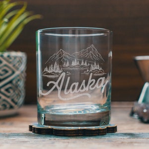 Alaska State Engraved Glasses Personalized Landscape Engraved Glassware ...