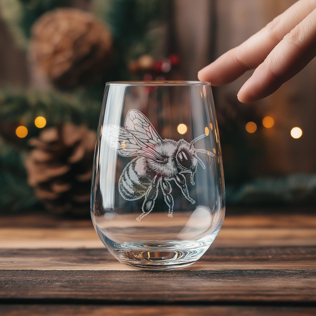 Honey Bee Glasses | Insect Themed Personalized Whiskey, Wine & Beer ...