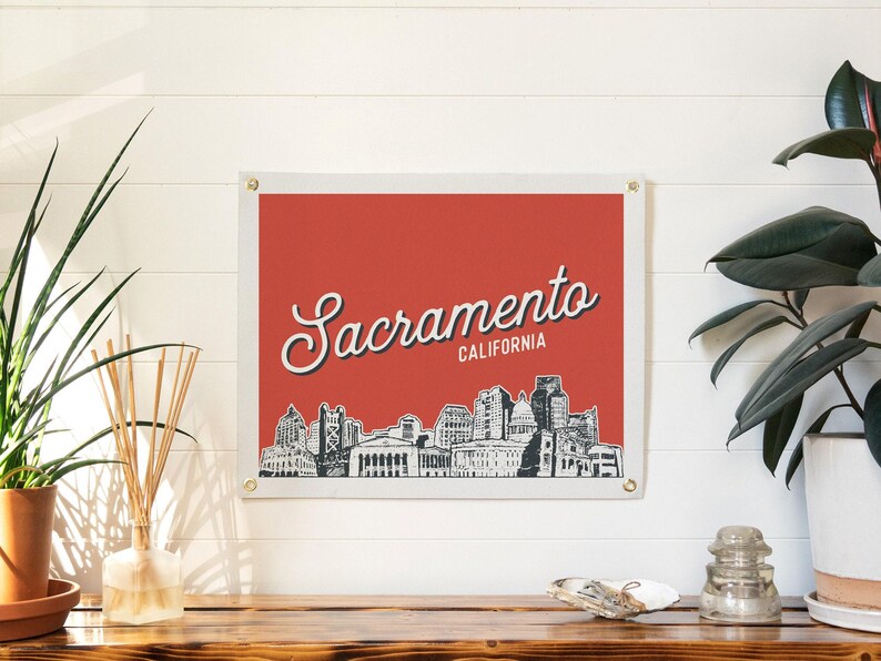 Sacramento, California Felt Poster Banner / City skyline wall art print ...
