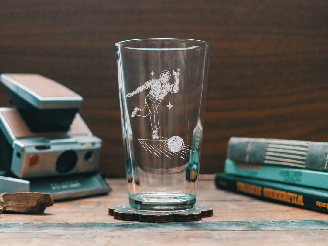 Custom Male Bowler Engraved Glasses Personalized Sport Etched Glassware ...