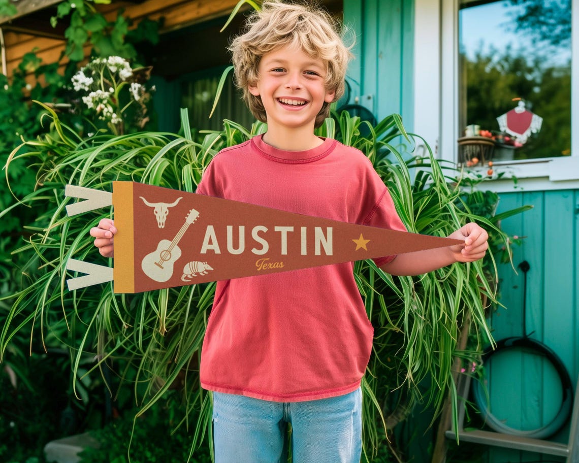 Austin Texas Felt Pennant | City Banner Poster. Vintage Town & State ...