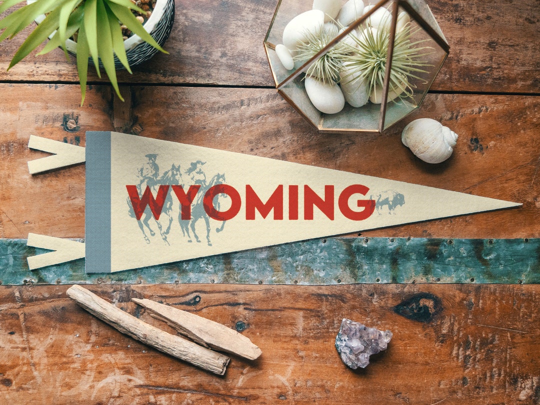 Wyoming Felt Pennant | Cowboy State Banner Poster. Vintage Typography ...
