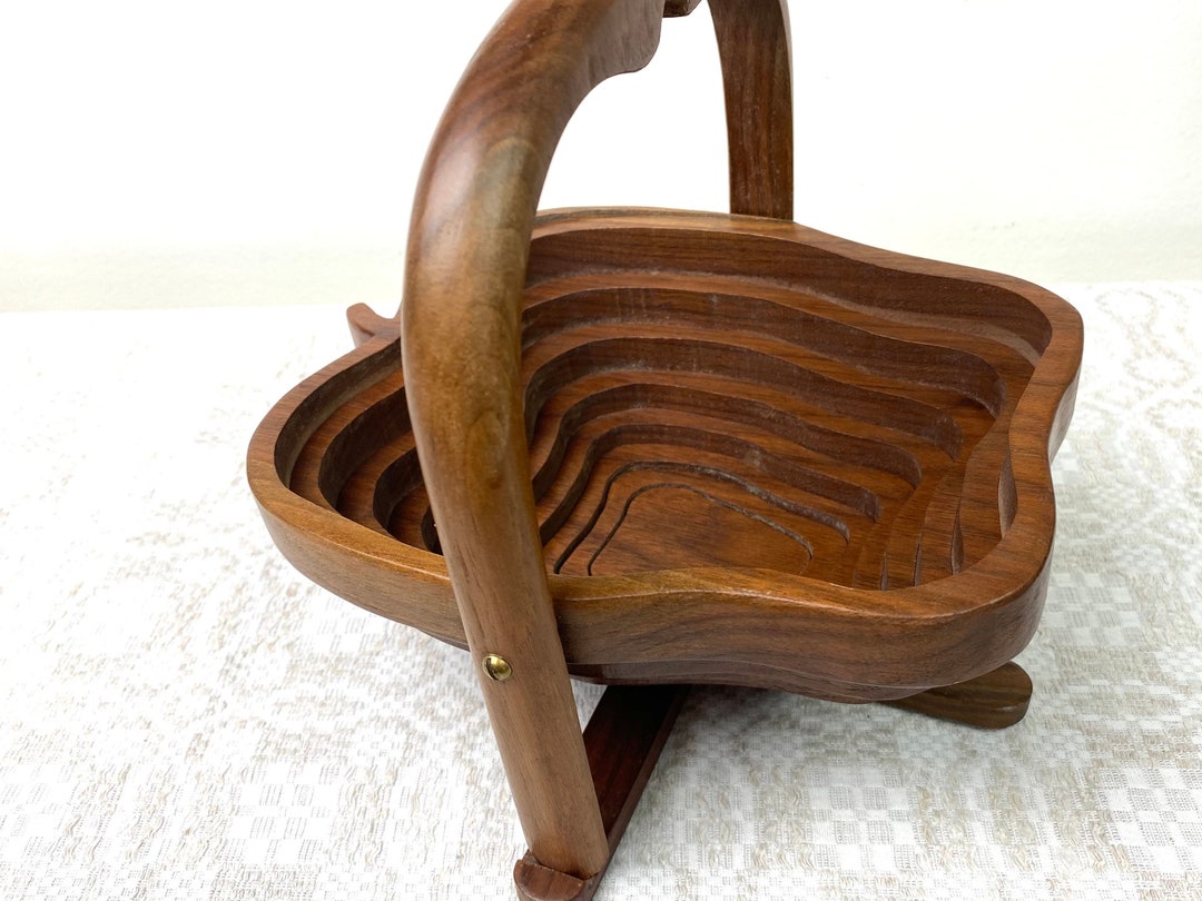 Vintage Telescoping Wooden Apple Trivet/basket, 1989 - Etsy