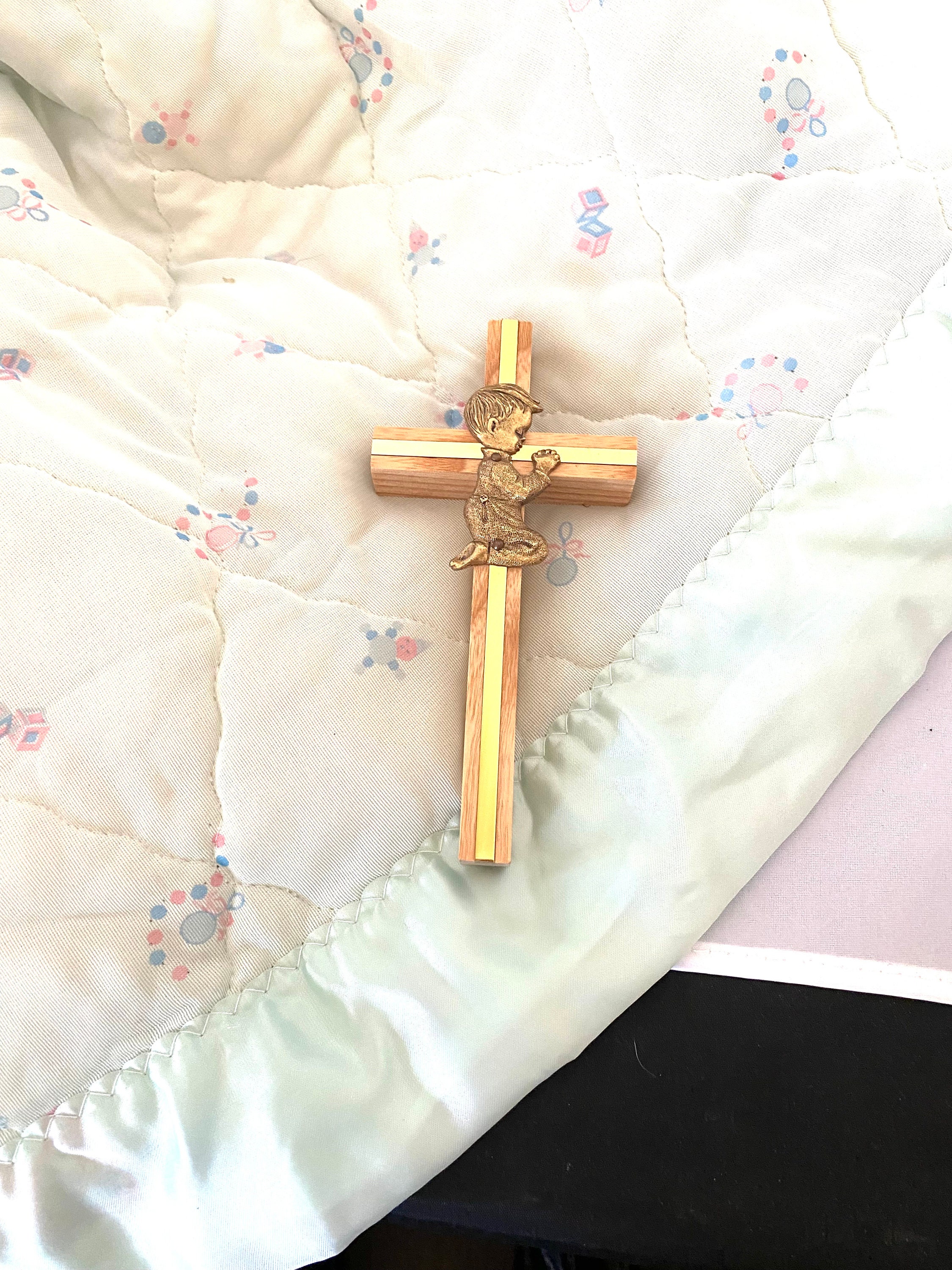Vintage Child Crucifix/with Box - Etsy