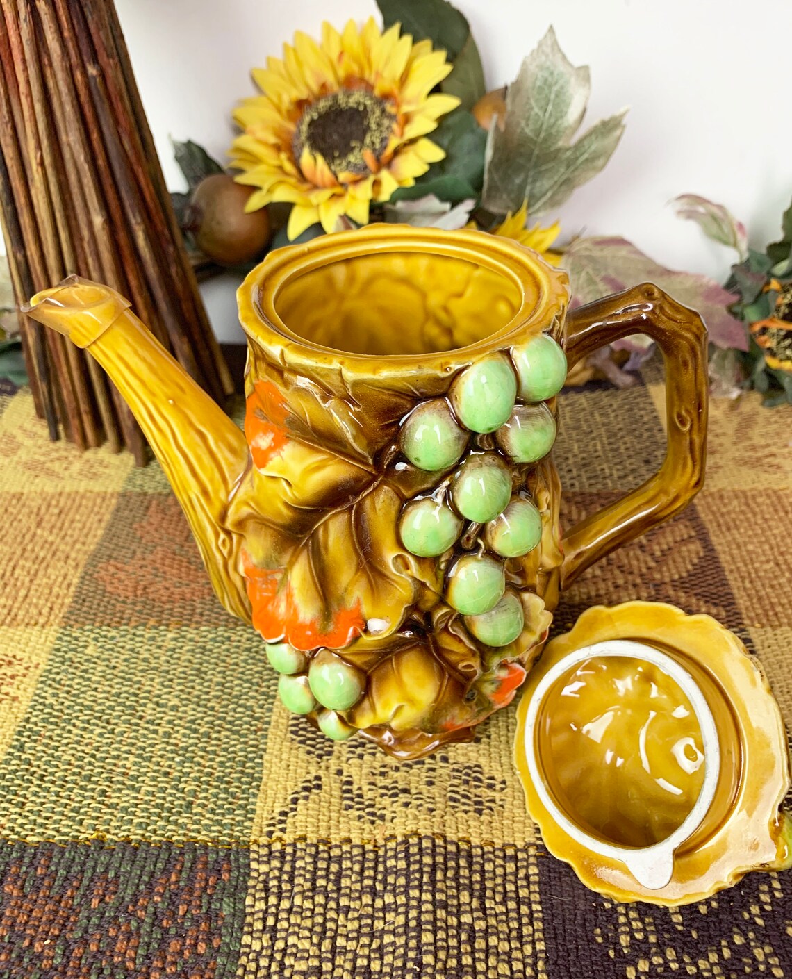 Inarco Japan "swirling Leaves" Teapot, Majolica, 1960s - Etsy