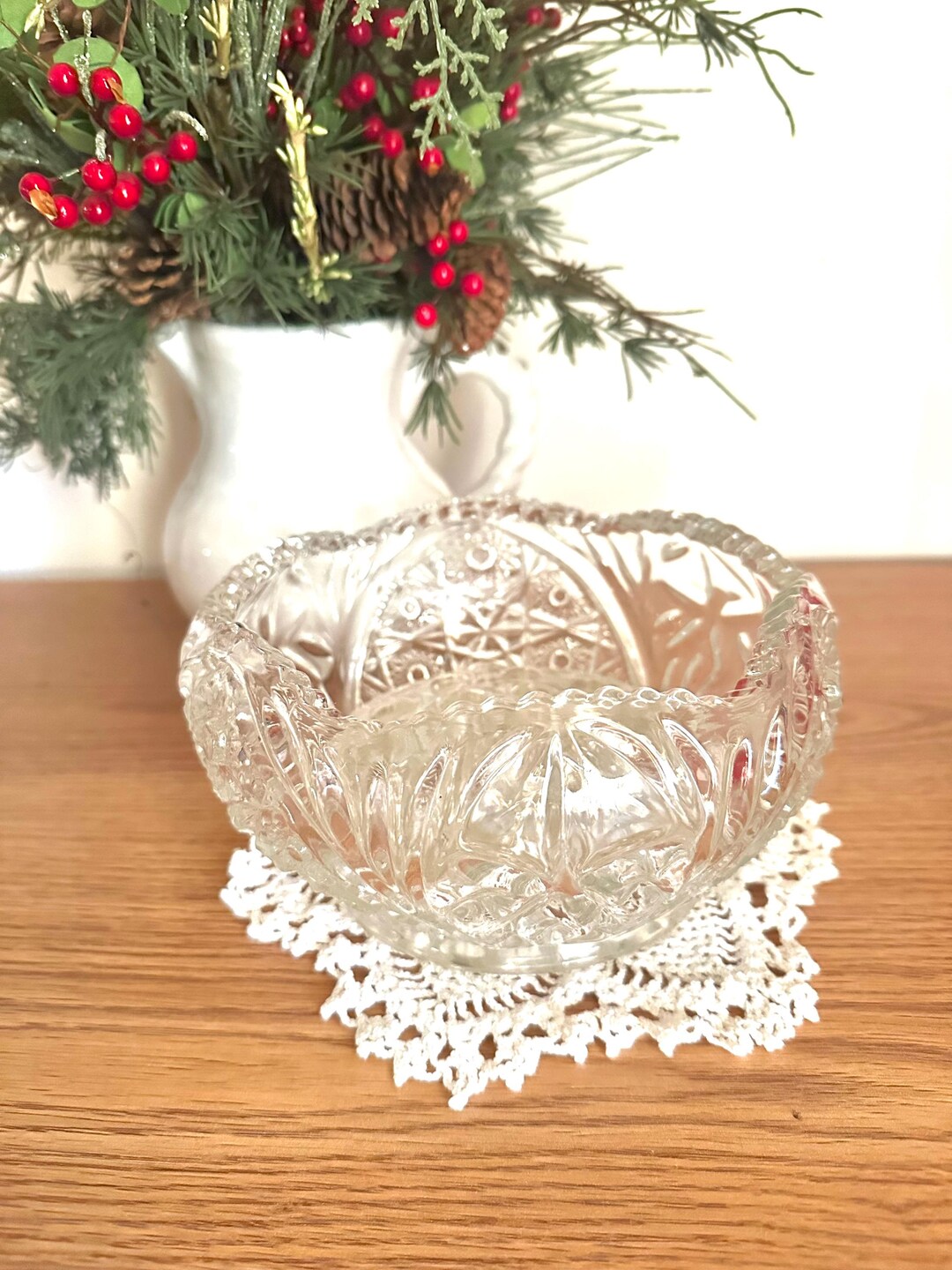Vintage Pressed Glass Bowl With Glass Frog, 1950s - Etsy