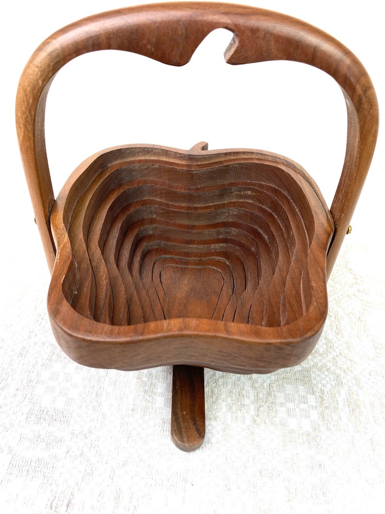 Vintage Telescoping Wooden Apple Trivet/basket 1989 - Etsy