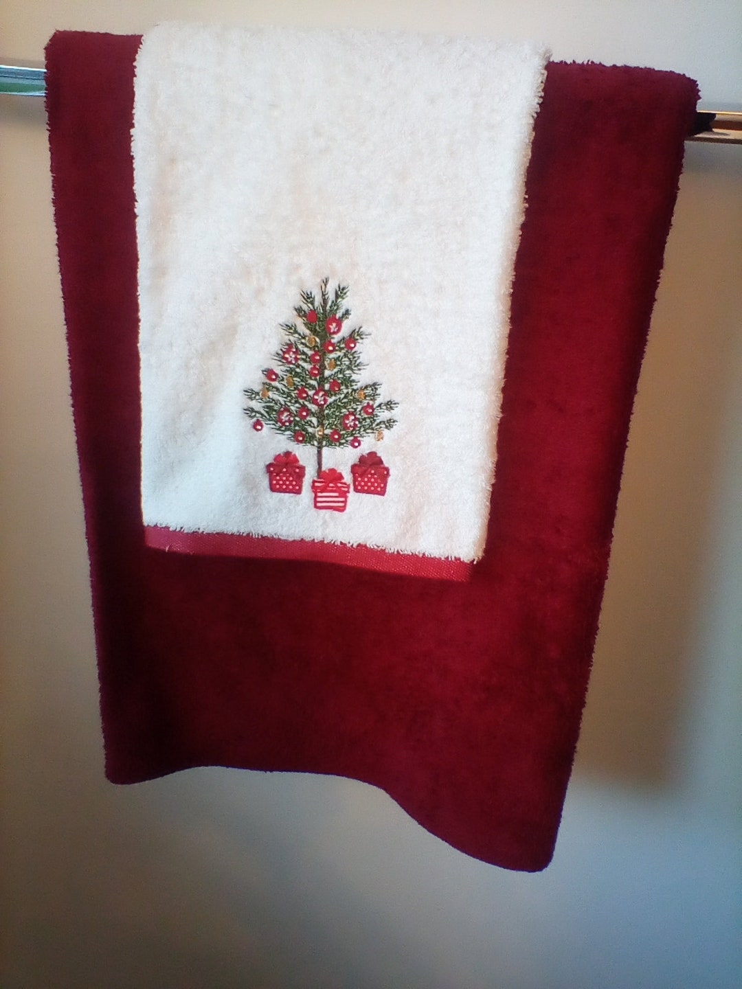 Decorative Holiday Bath Towel Set Christmas Red White Bath Towel/hand ...