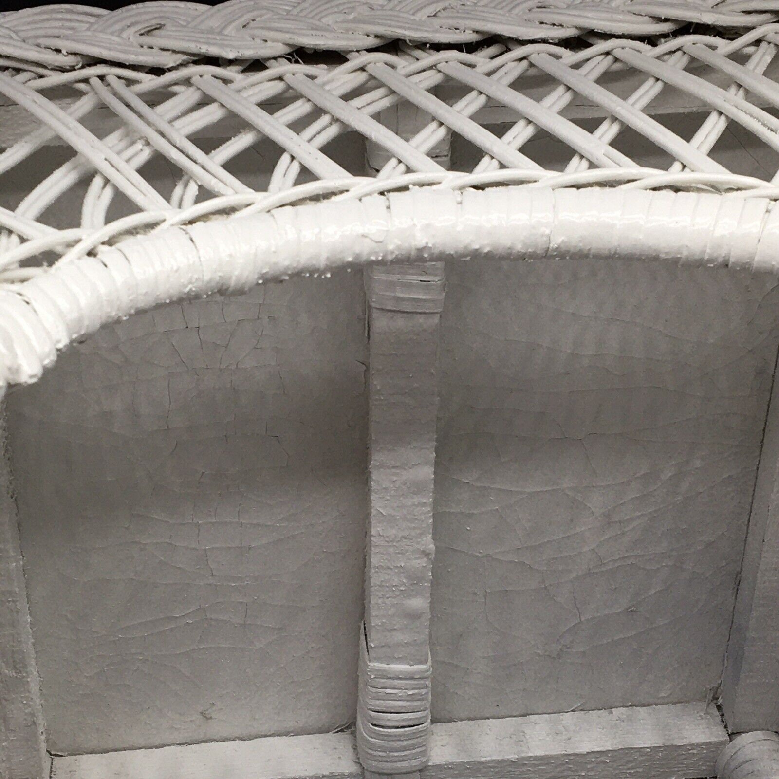 Vtg White Wicker Accent Table Plant Stand Beachy Boho Cottage Core ...