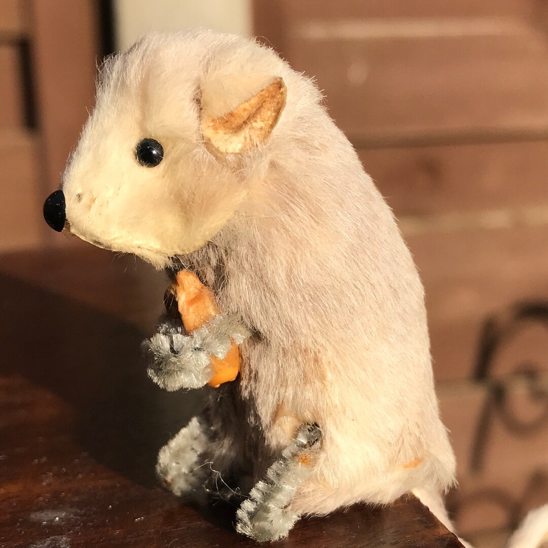 Antique Little Mouse, Real Fur, Hand Crafted, Carries a Sweetcorn ...
