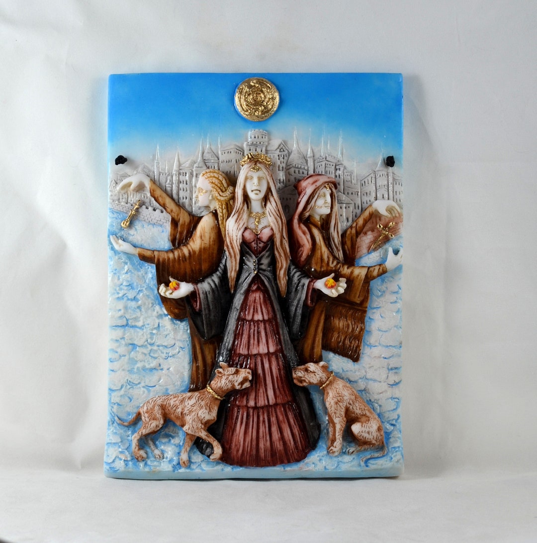 Hecate Magic Witch Goddess Hekate Relief Colour Statue 23 Cm 9 Inches ...