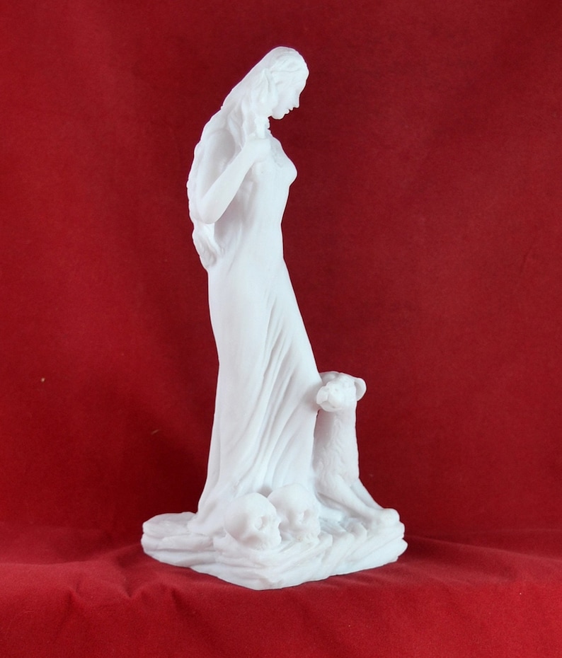 Hecate Magic Witch Goddess Hekate White Statue 19cm 75 Inches - Etsy