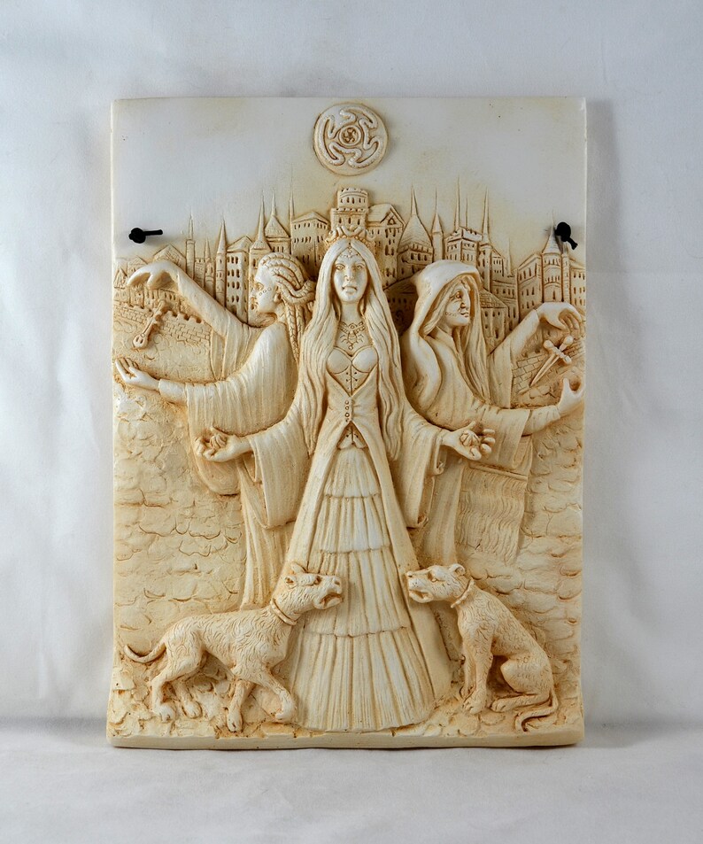 Hecate Magic Witch Goddess Hekate Relief Patina Statue 23 Cm 9 - Etsy
