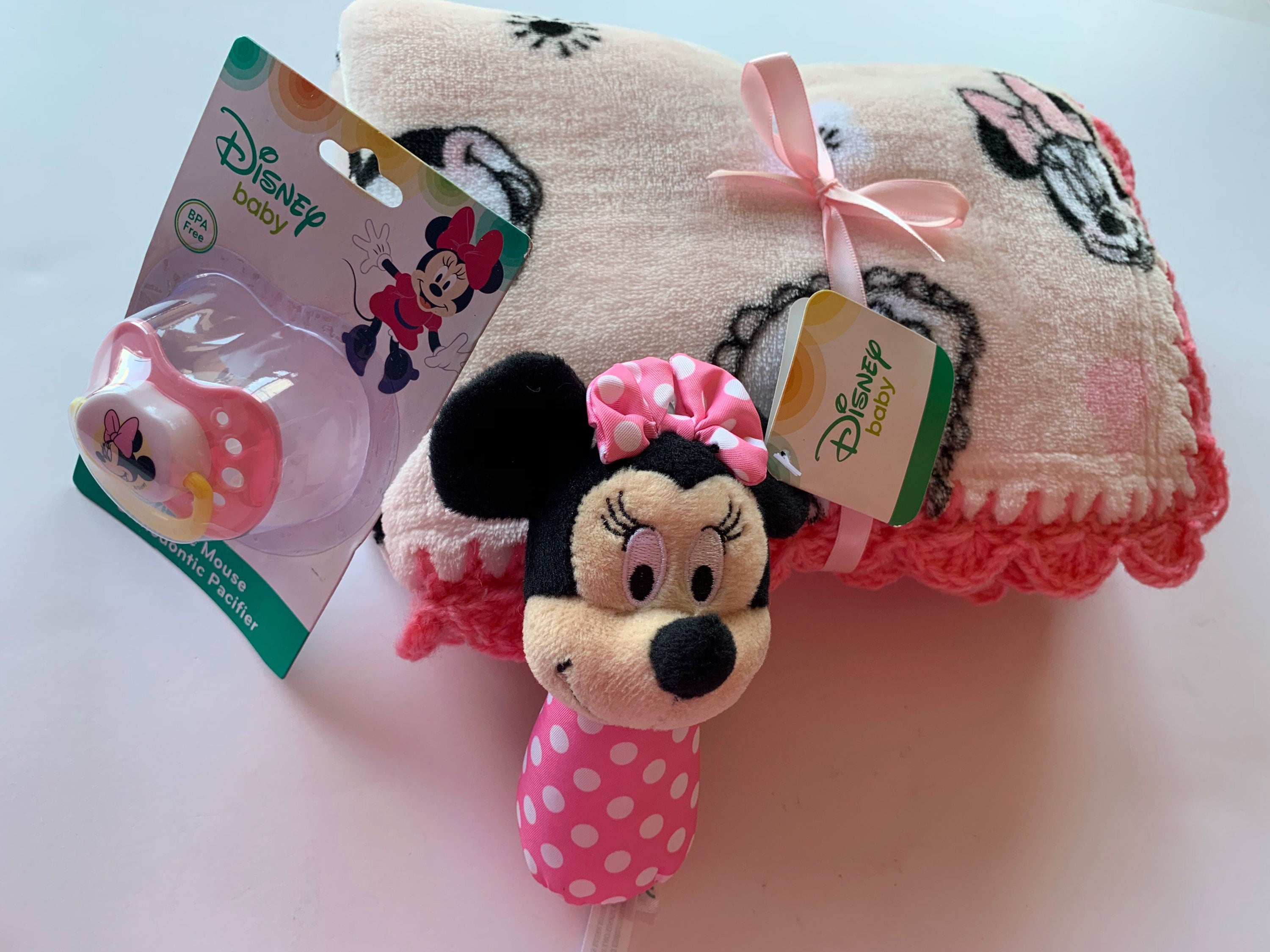 Disney Minnie Mouse Plush Baby Blanket 3 Piece Gift Set | Etsy