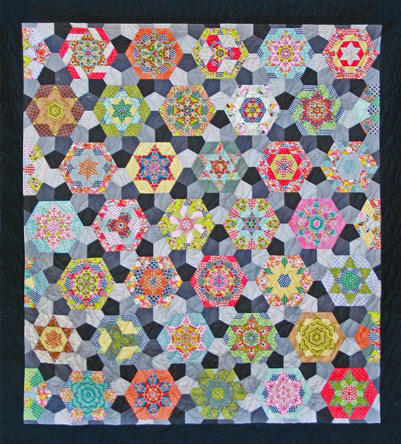 Southern Aurora English Paper Pieced Quilt Pattern by Lilabelle Lane ...