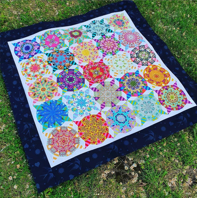 Paddle Wheel Quilt by Lilabelle Lane Creations -english Paper Piecing ...