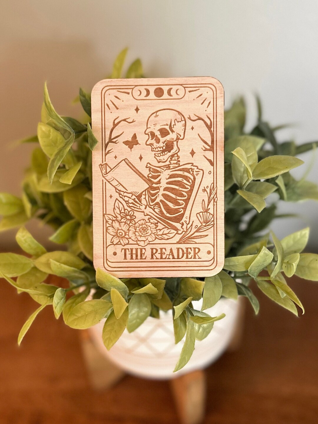 The Reader Tarot Card Refrigerator Magnet, Skeleton, Halloween Decor ...