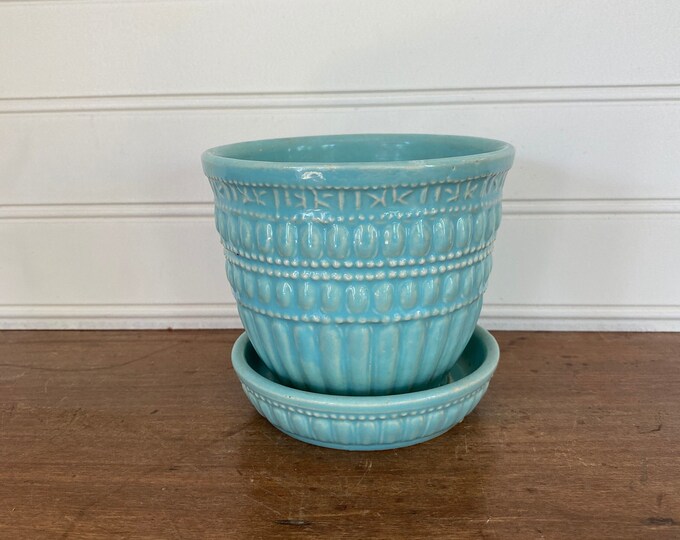 MCM Vintage Mccoy Pottery Turquoise Beads & Ribbed Flower Pot/planter ...