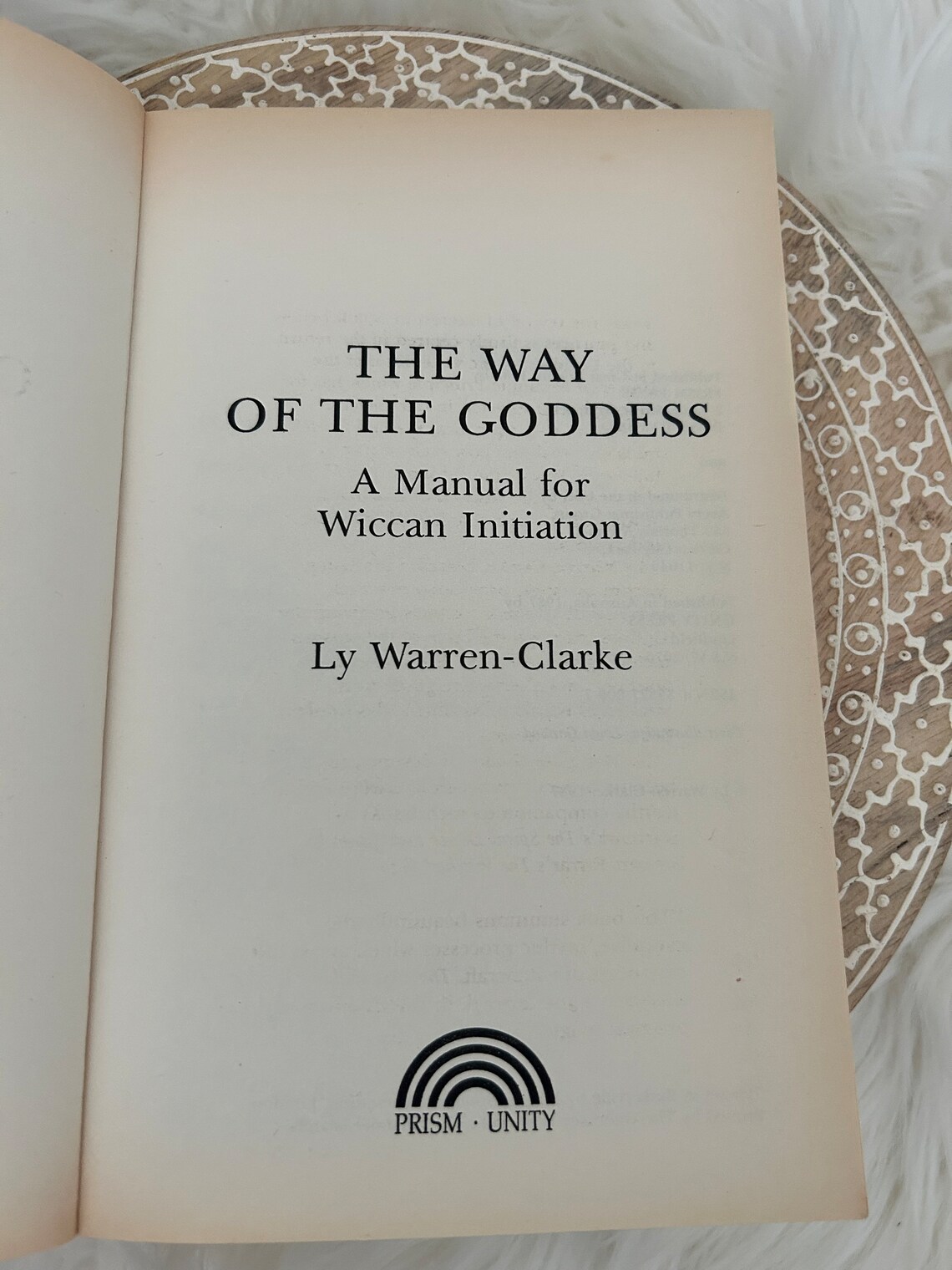 The Way of the Goddess - A Manual for Wiccan Initiation by Ly Warren ...