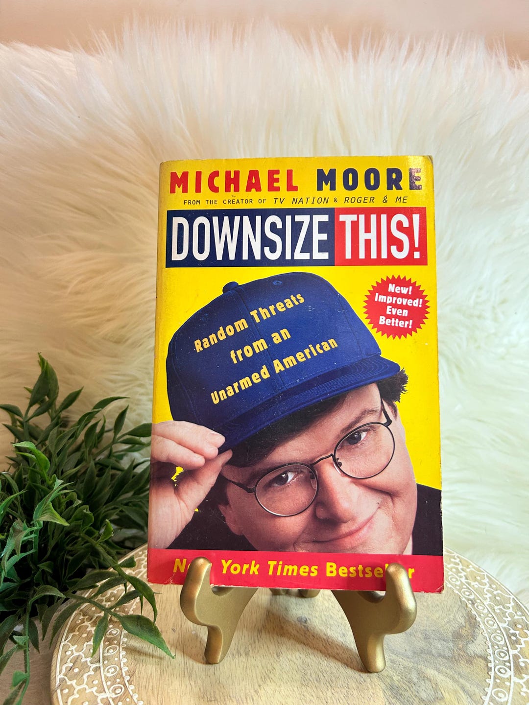 Downsize This! Random Threats From an Unarmed American by Michael Moore ...