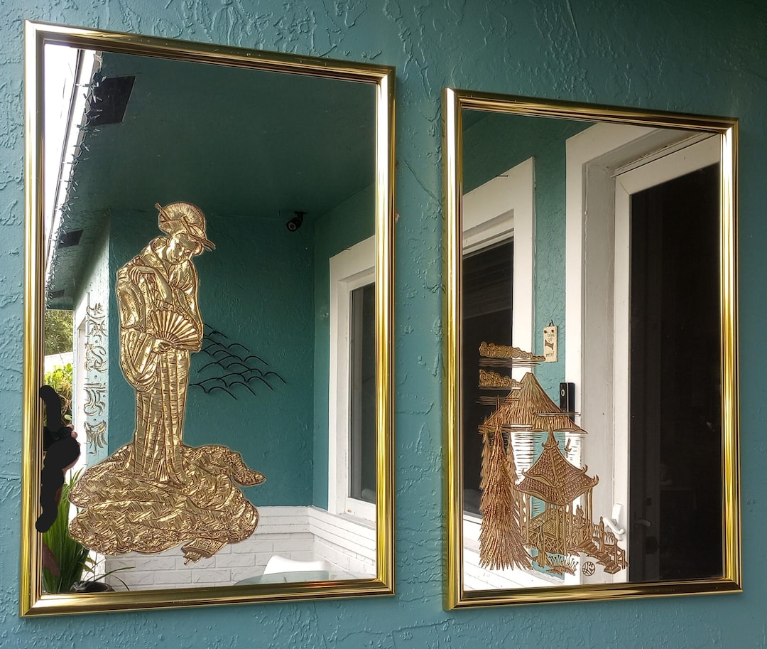 Pair of Vintage Mid Century Gold Etched Geisha Asian Gold Frame Wall ...
