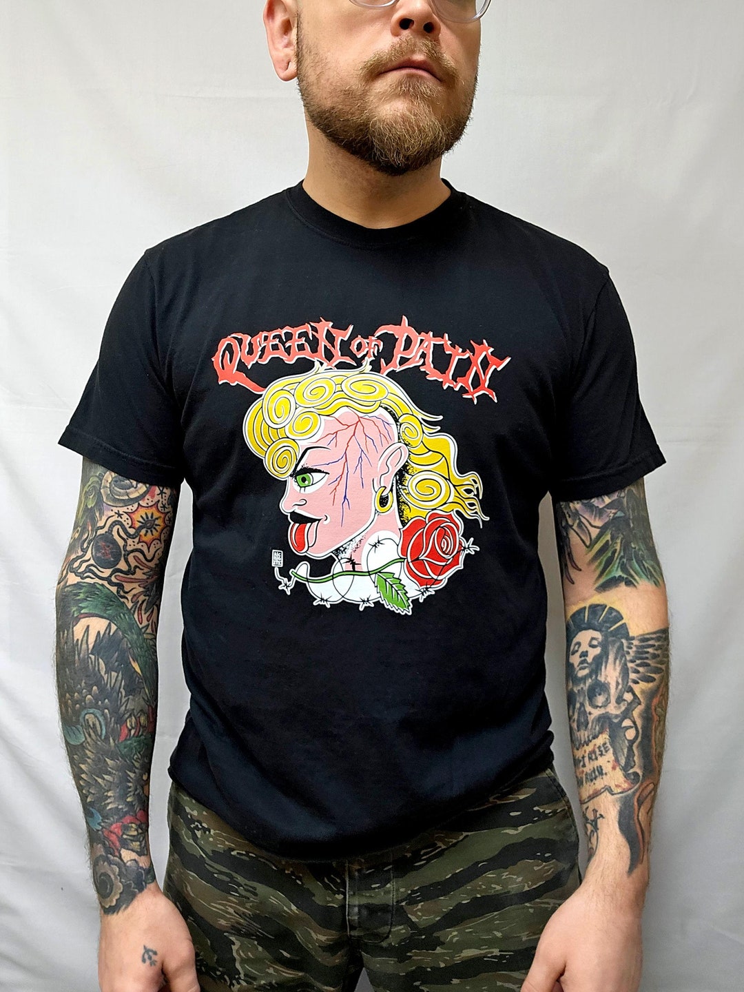 Queen of Pain T-shirt - Cheapo Grosso Blackline Artwork Pro Wrestling ...