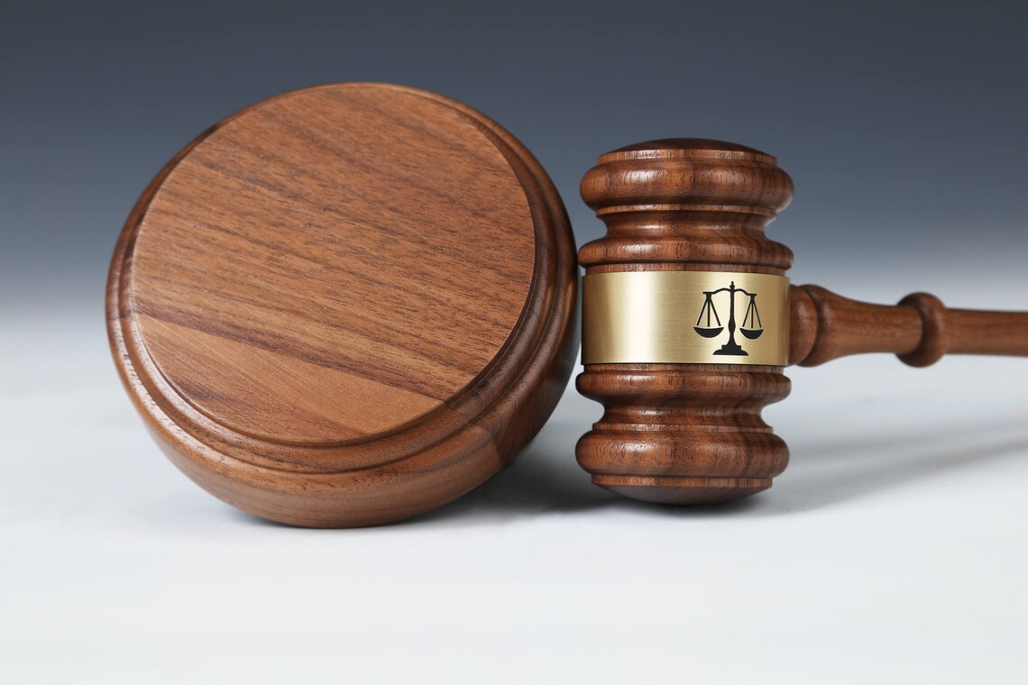 Personalized Engraved Gavel Set With Sounding Block Custom - Etsy