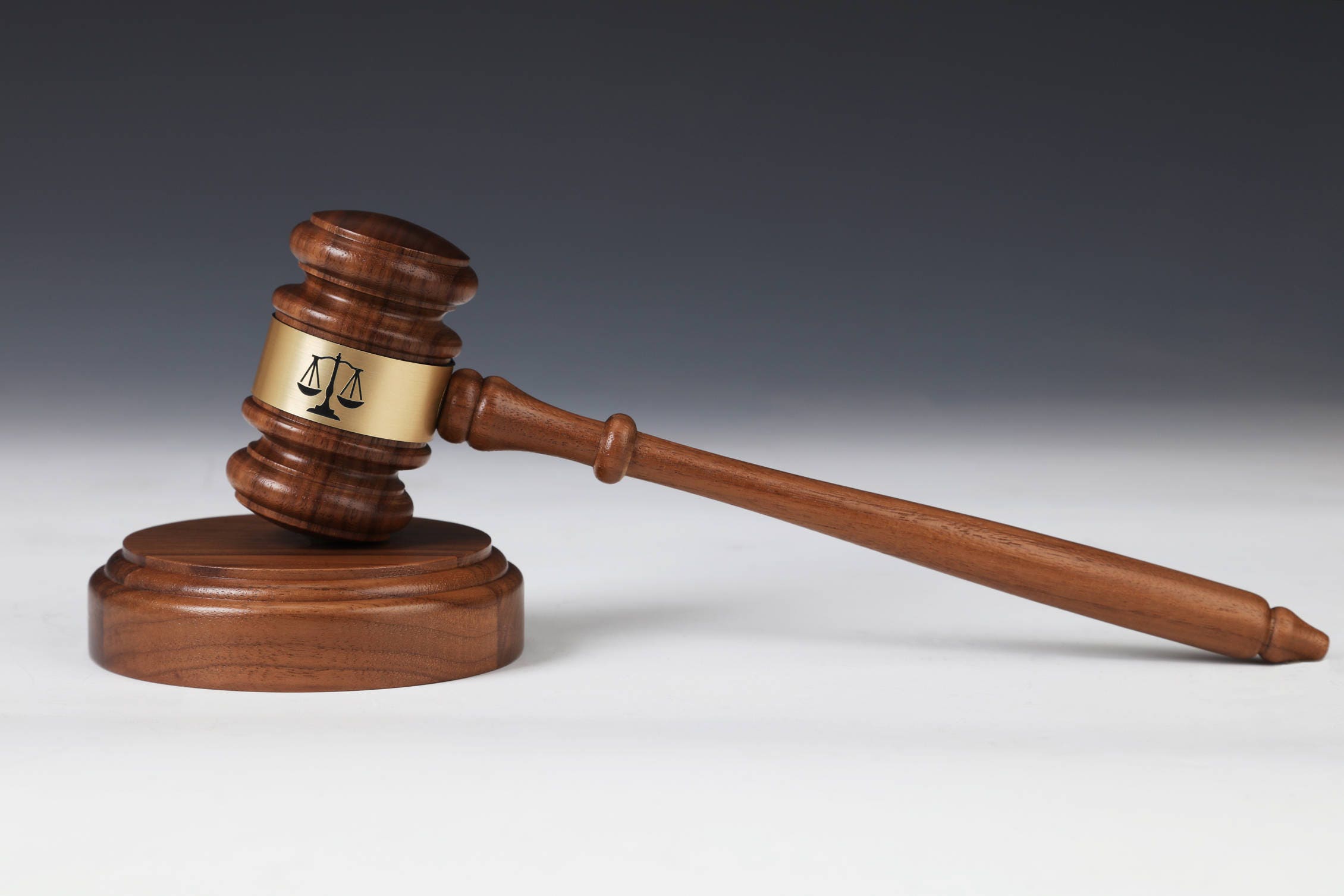 Personalized Engraved Gavel Set With Sounding Block Custom - Etsy