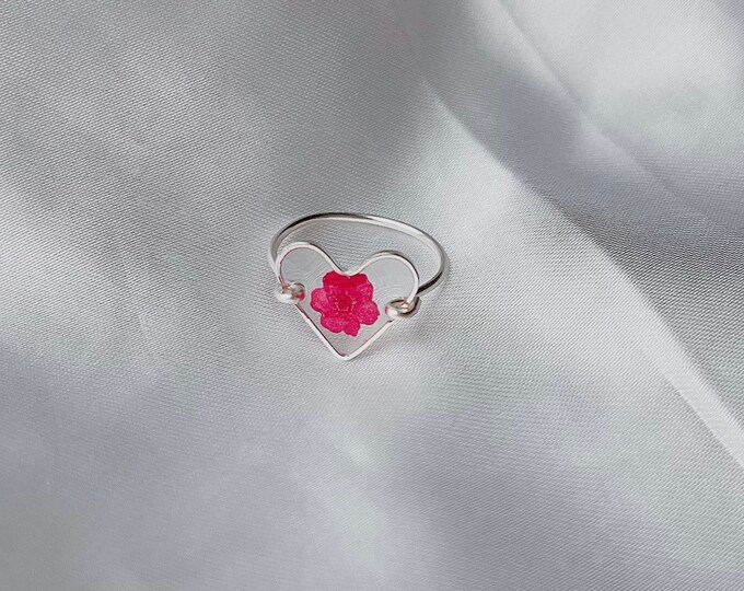 Real Flower Ring/pressed Flower Ring/resin Ring/customizable Size/love ...