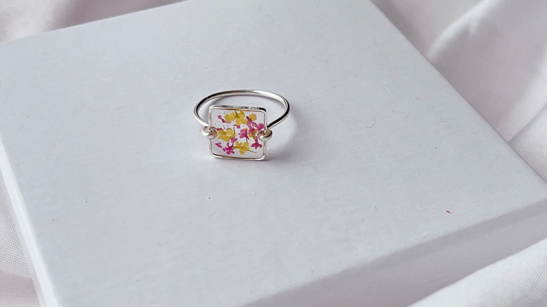 Real Flower Ring/resin Ring/pressed Flowers Resin Ring/plant Ring ...