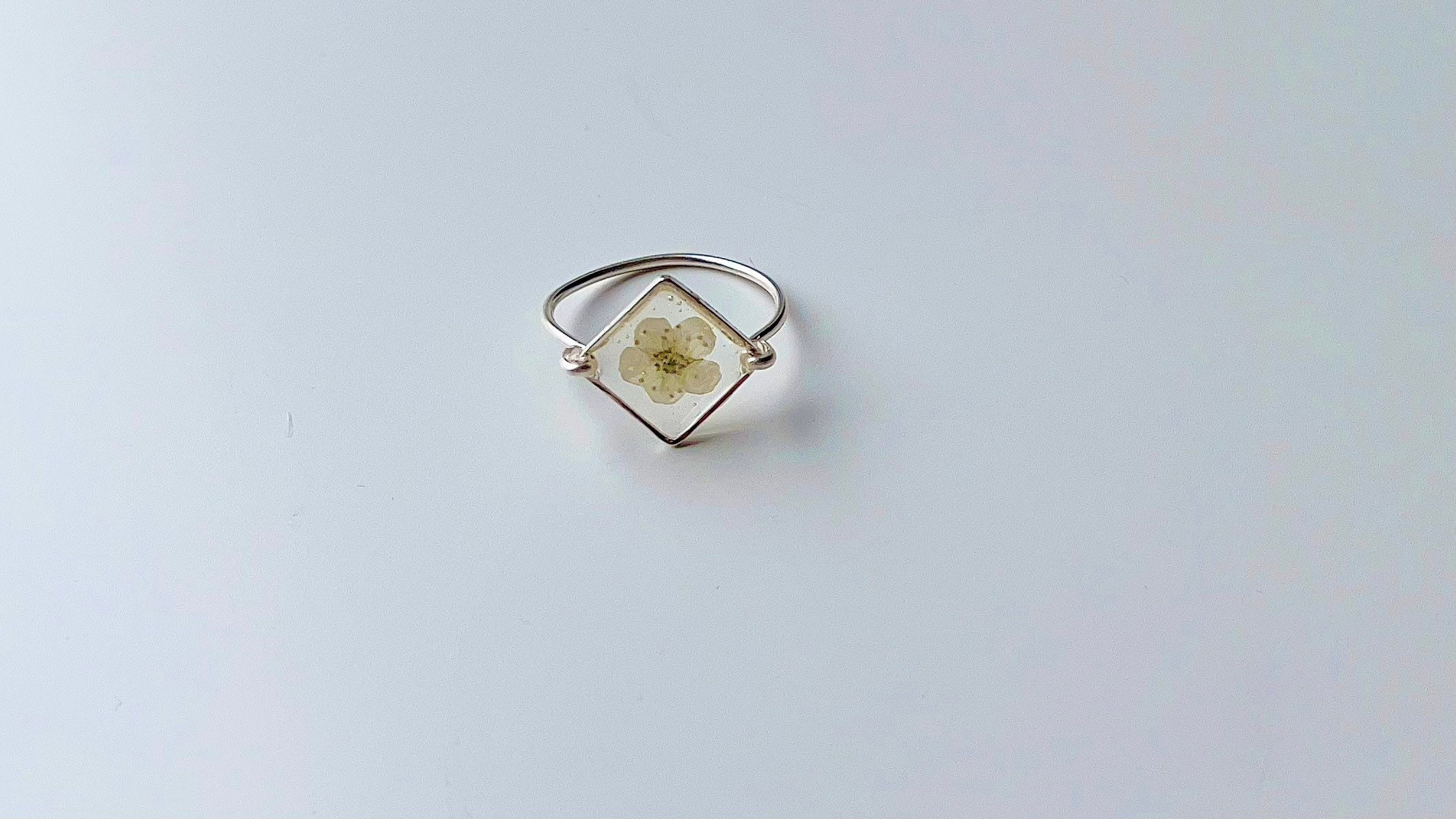 Real Flower Ring/Pressed Flower Resin Ring/Plant | Etsy