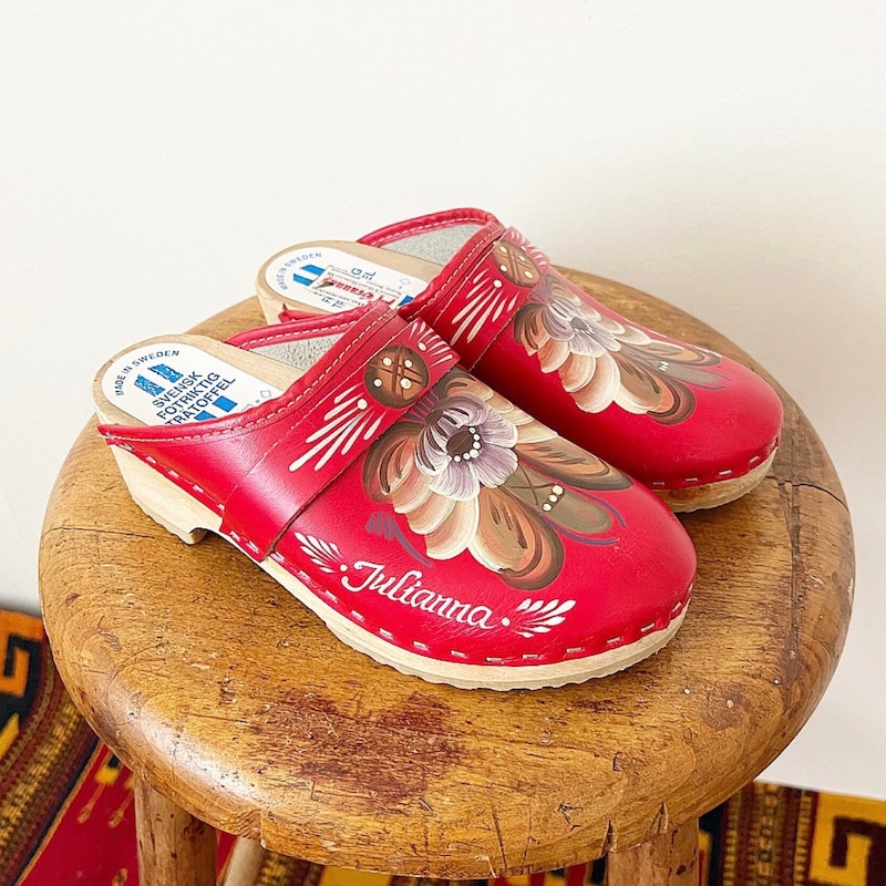 Red Clogs - Etsy