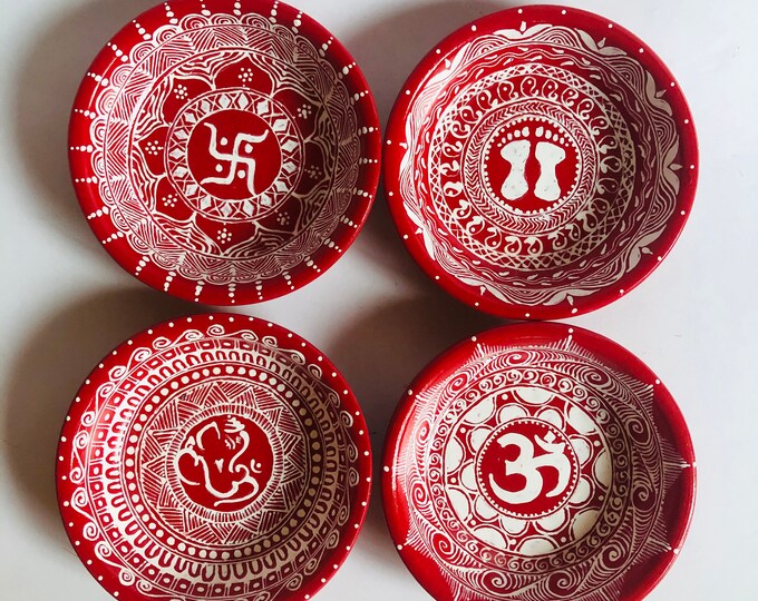 Clay Diya Handpainted With Beautiful Aipan Art/diwali Decor/home Decor ...