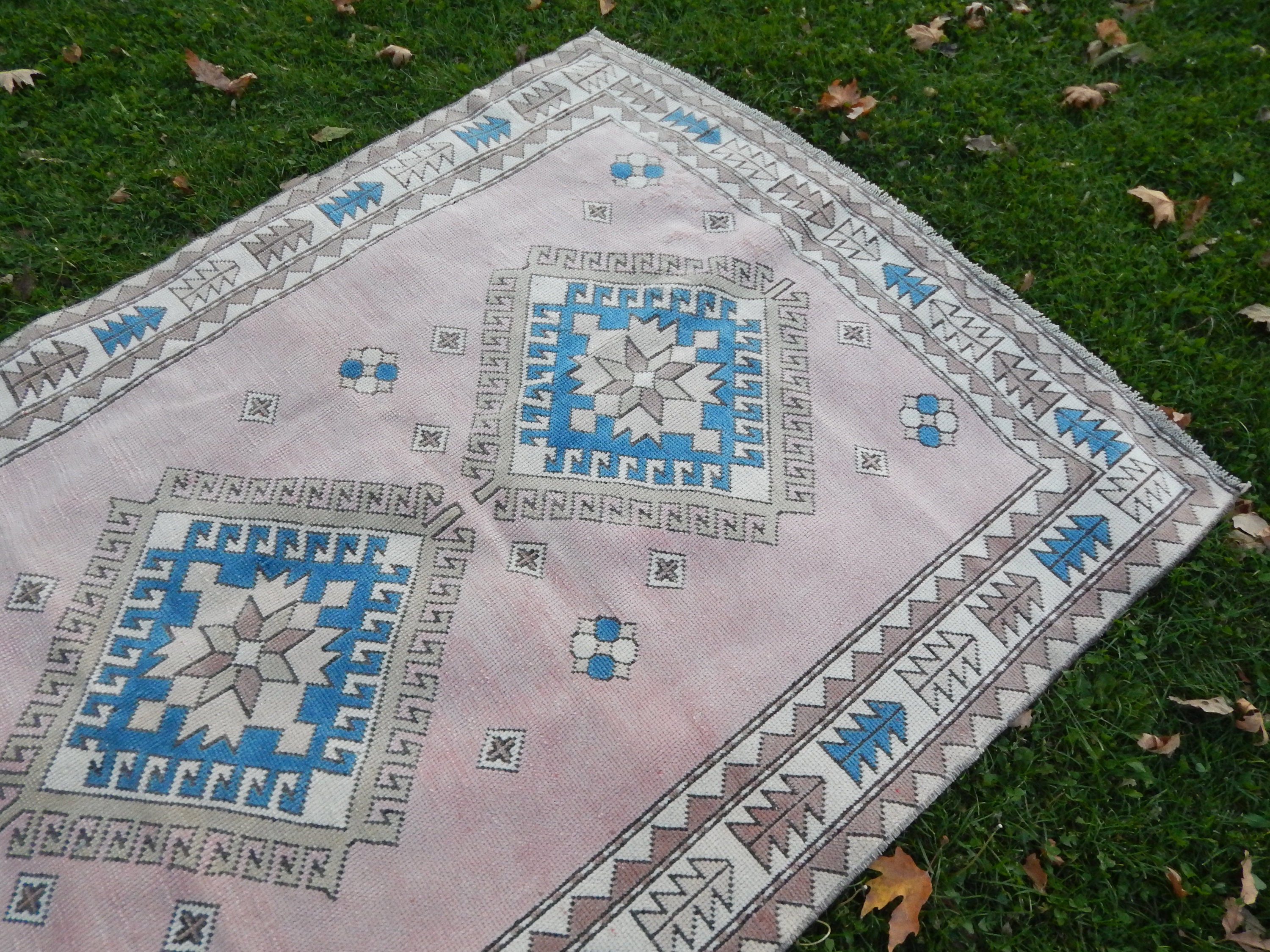 Vintage Turkish Floor Rug in Pastel Colours Geometric - Etsy