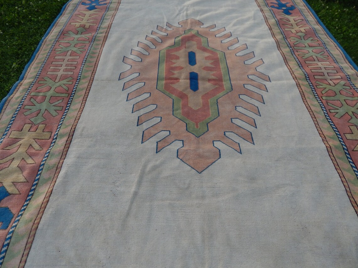 Vintage Soft Warm Colors Rug for Home and Nursery Decor Low - Etsy