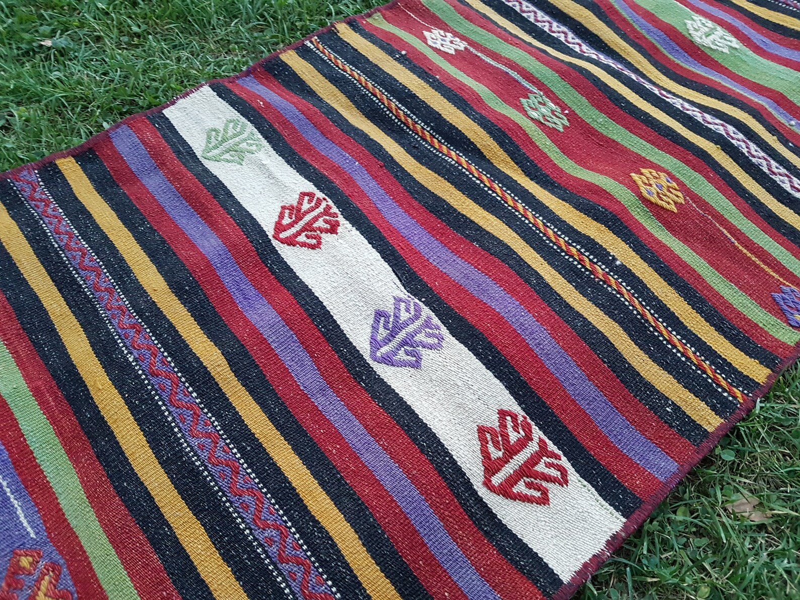 Stylish Stair Runner, Red Green & Yellow Colored Corridor Kilim ...