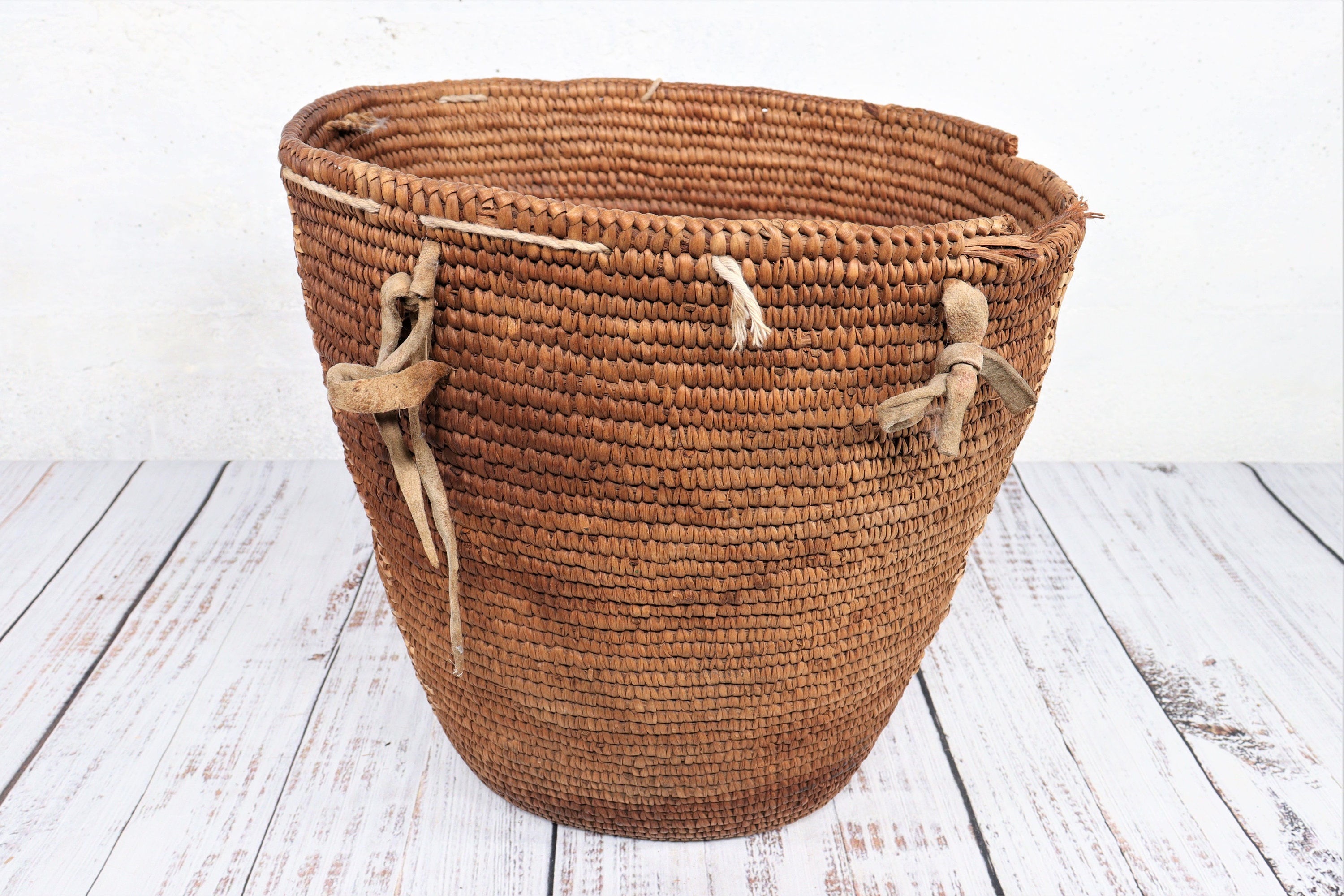 Native American Cowlitz Basket - Etsy