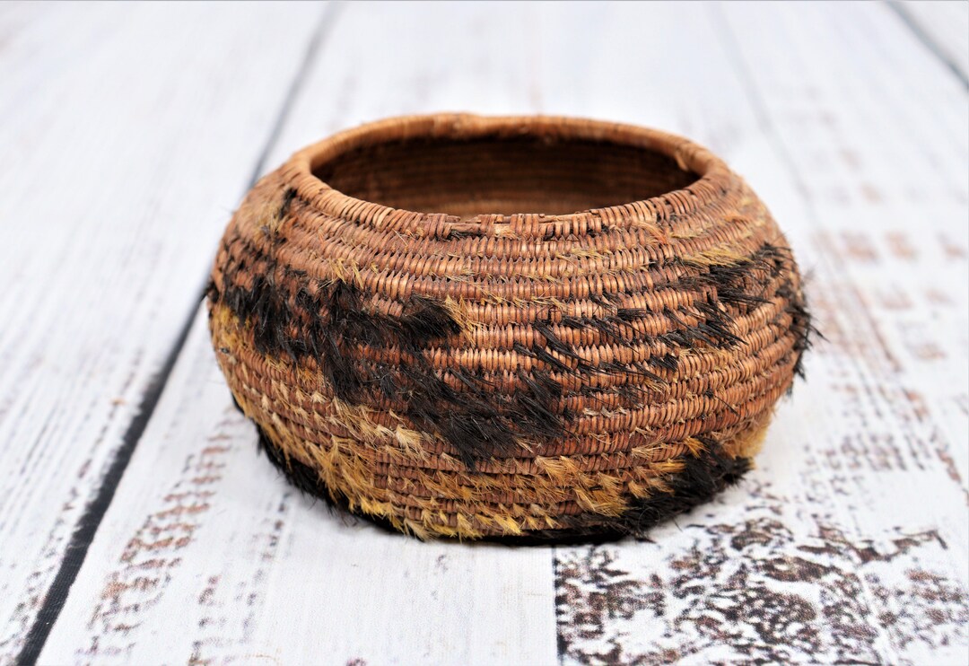Native American Pomo Feathered Basket - Etsy