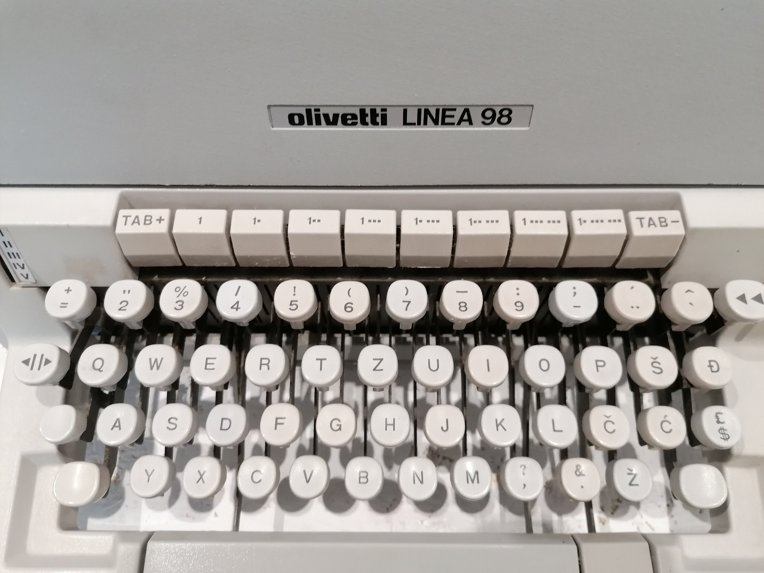 Vintage Typewriter Olivetti LINEA 98 Manual Typewriter - Etsy